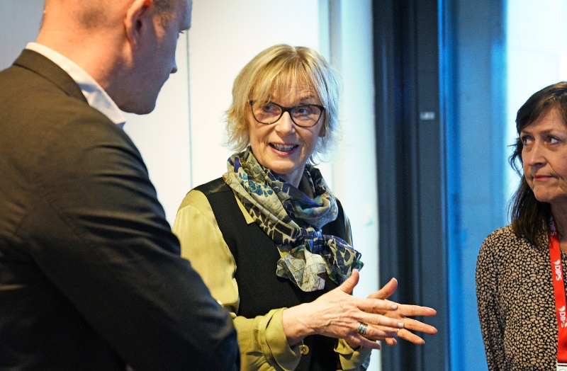 Alle på DIPS Arena i Helse Vest